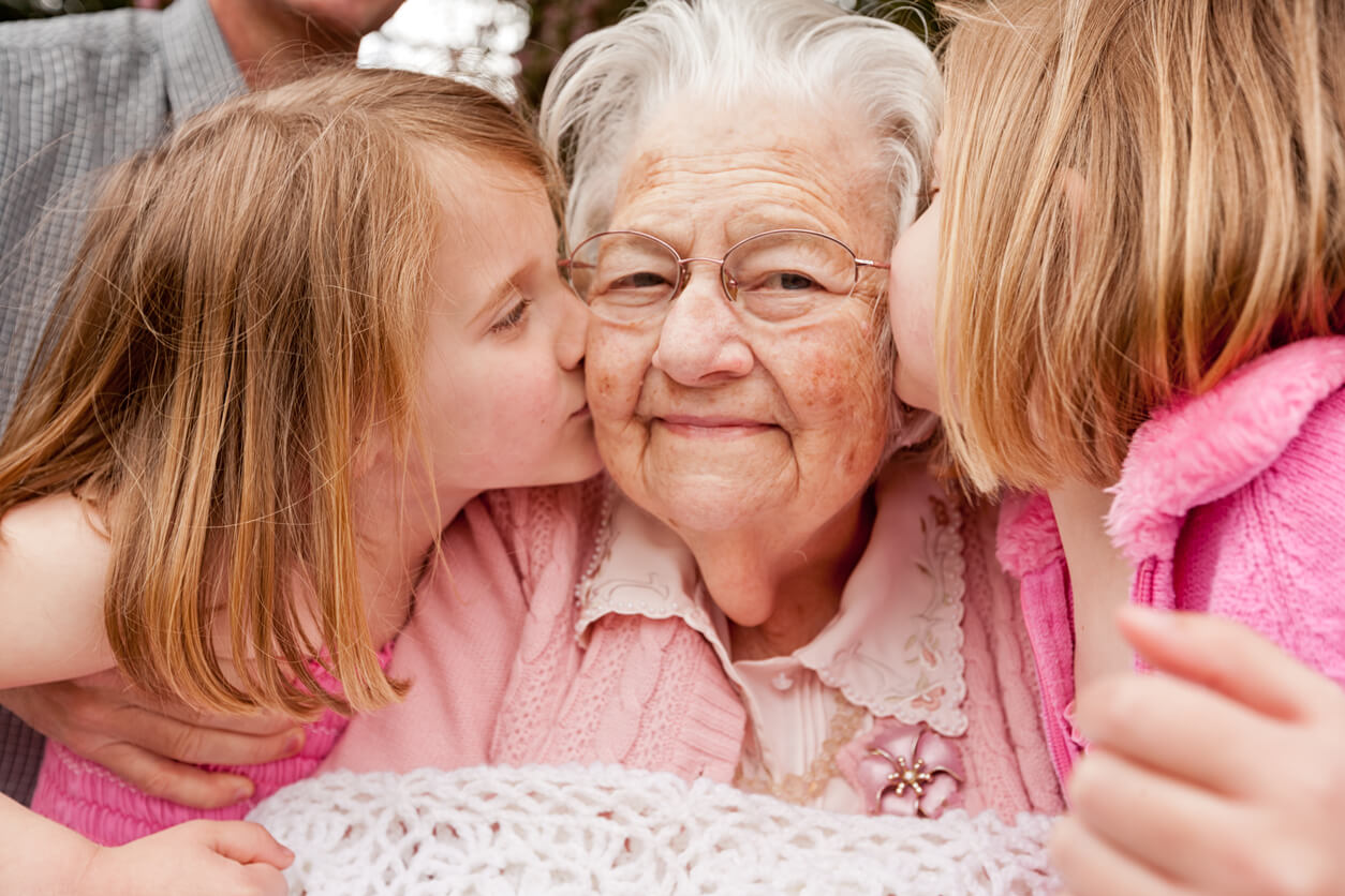 5 Ways To Honor Breast Cancer Survivors - McGuffey Healthcare